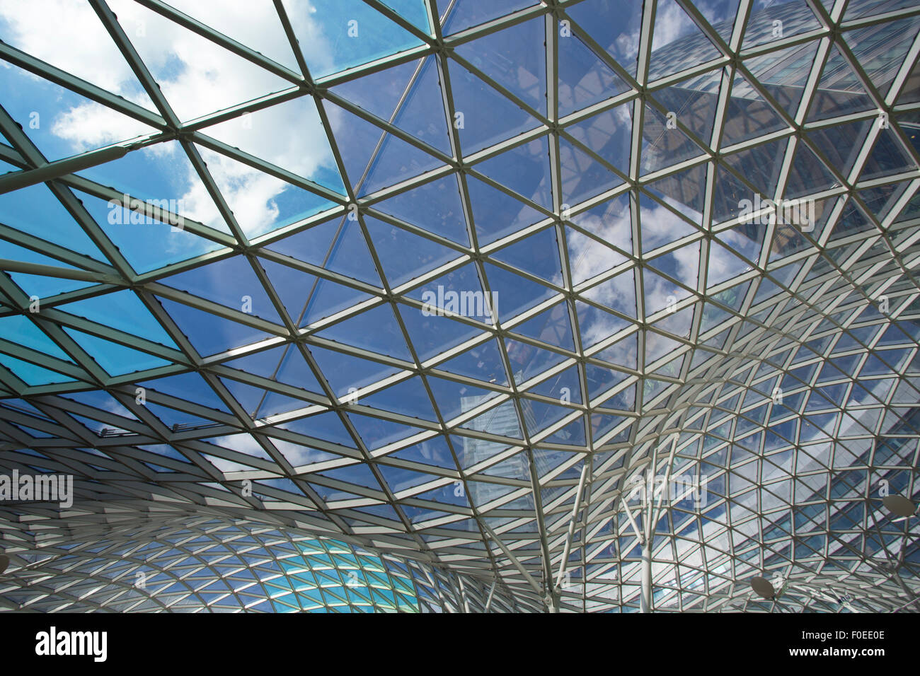 Triangle glass building hi-res stock photography and images - Alamy