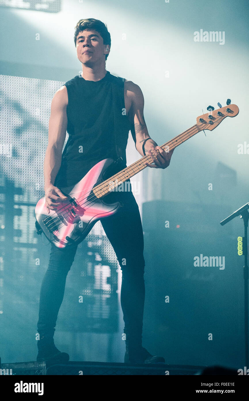 5 Seconds of Summer perform at The SSE Arena Wembley Featuring: Calum ...
