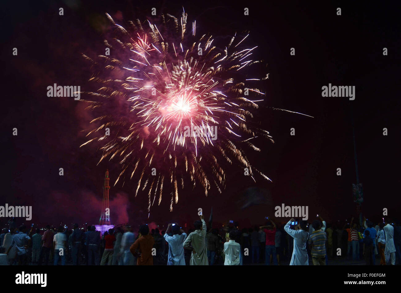 Lahore, Pakistan. 13th Aug, 2015. A splendid view of the fire works by ...