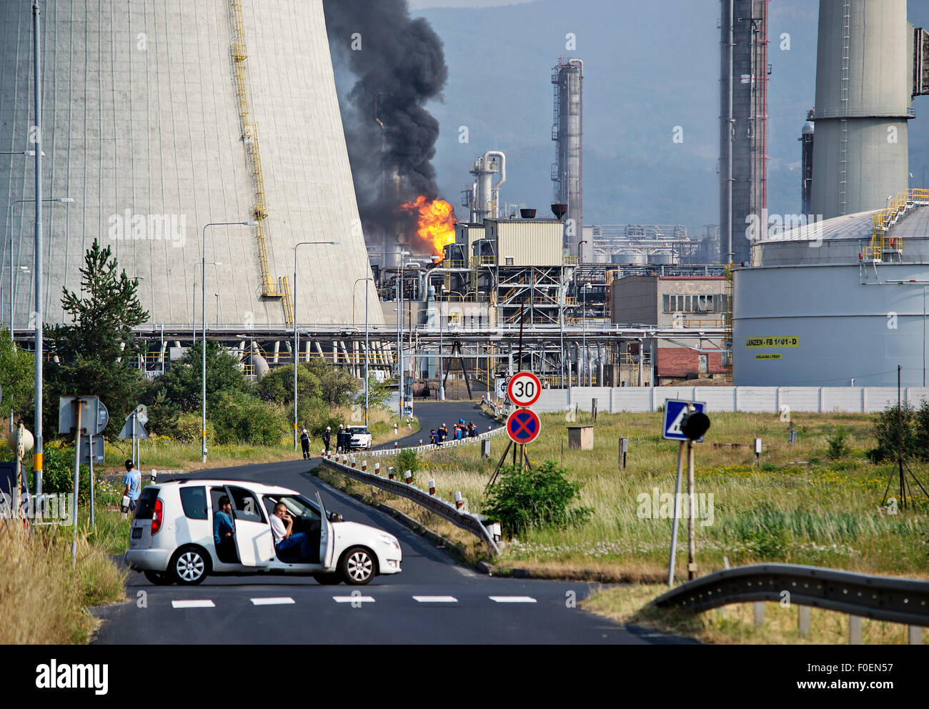 Smoke rise from Unipetrol petrochemical plant after an explosion of ...