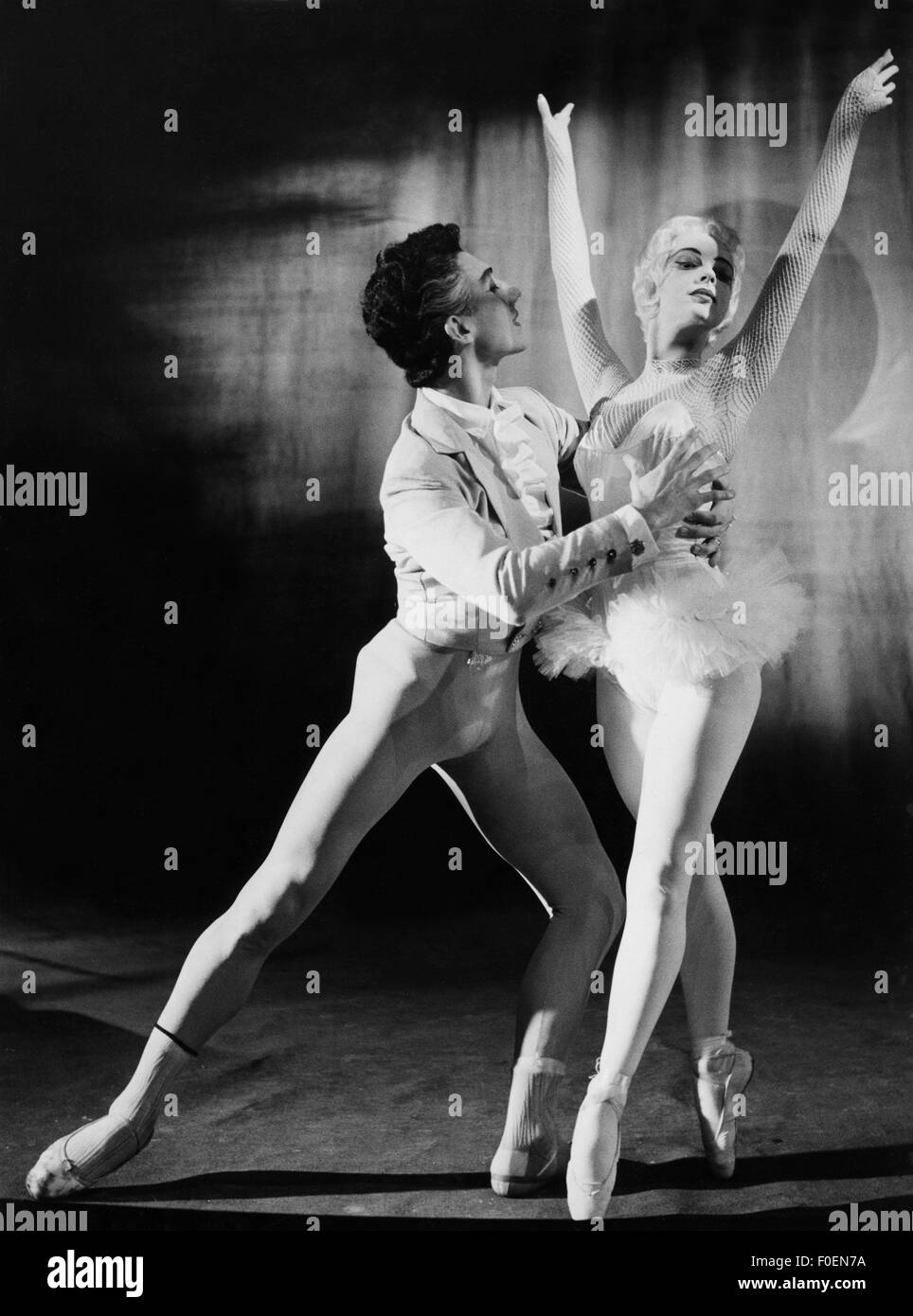 Ballet dancers, 1950s Stock Photo: 86375838 - Alamy