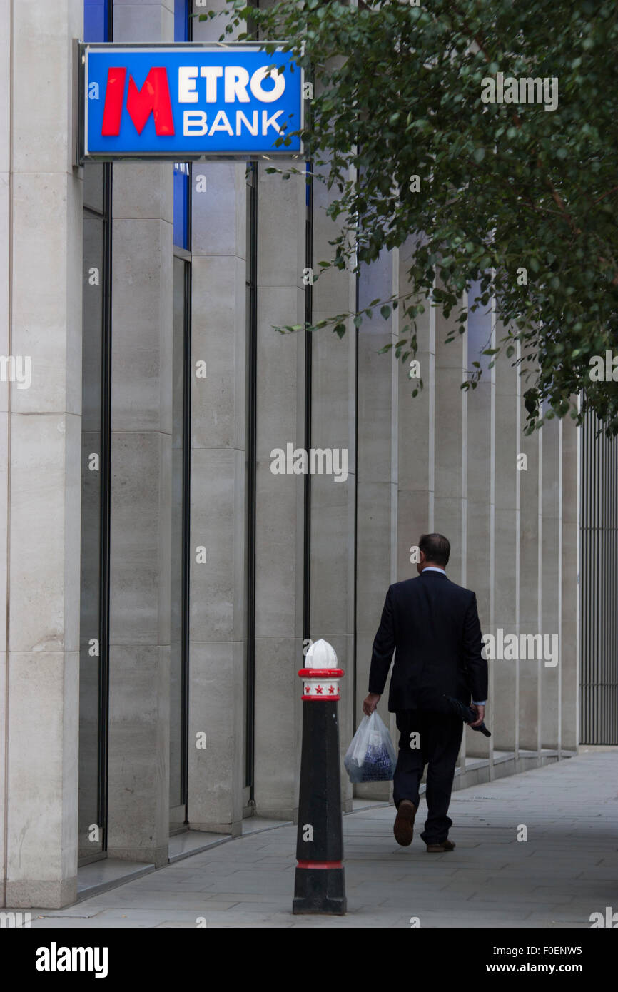 Central bank london hi-res stock photography and images - Alamy