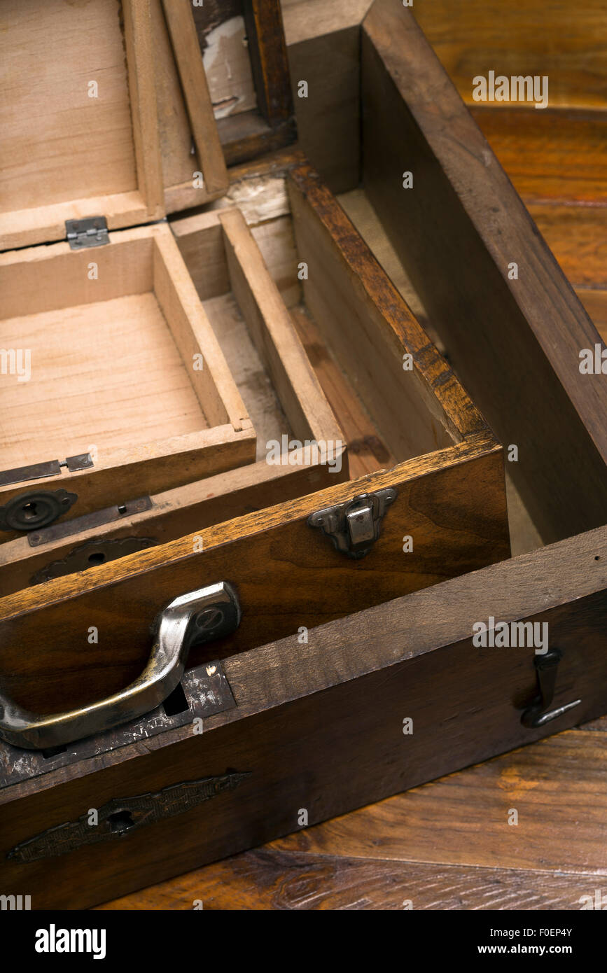 old wooden boxes for personal items Stock Photo - Alamy