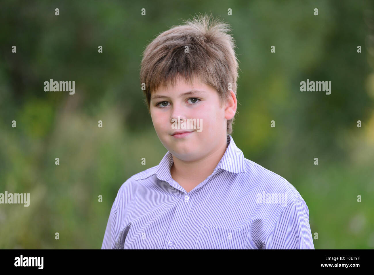 Boy teenage portrait hi-res stock photography and images - Alamy