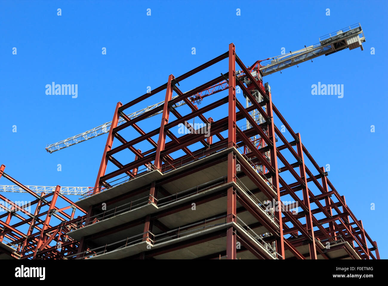 Steel frame building under construction hi-res stock photography and ...