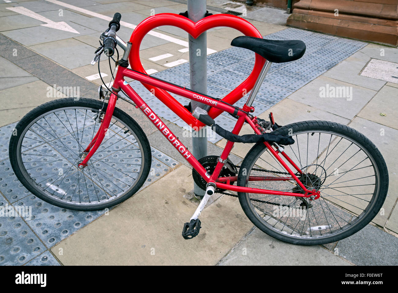 Edinburgh bike hi-res stock photography and images - Alamy