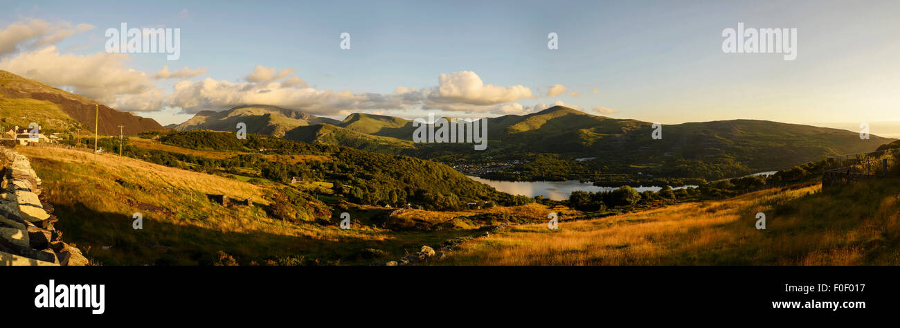 Snowdon panorama hi-res stock photography and images - Alamy