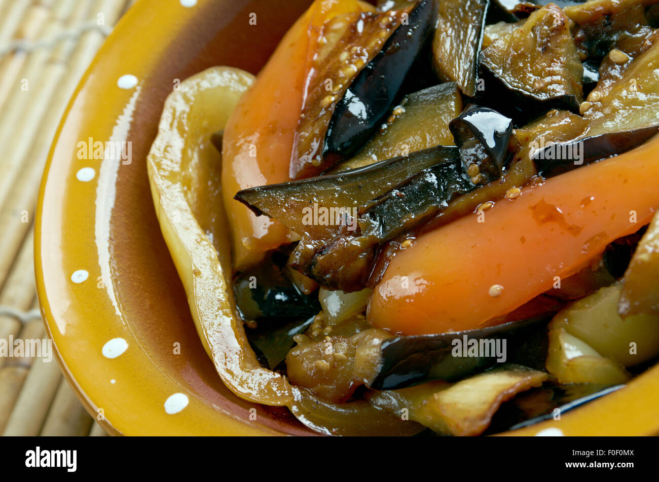 Di san xian - Chinese dish made of stir-fried potatoes, aubergine (egg ...
