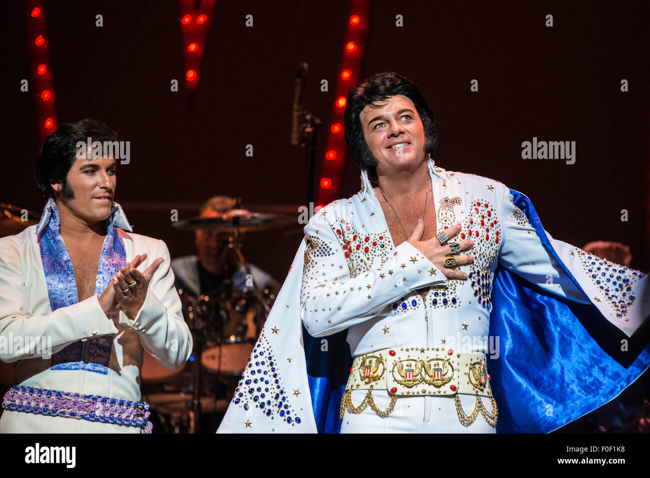 Elvis at 11 hi-res stock photography and images - Alamy