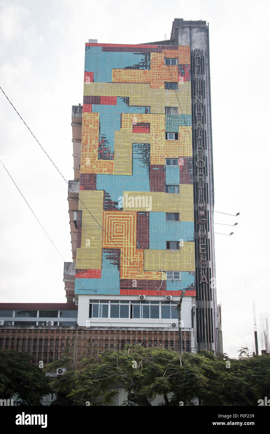 Colourful building in Maputo, Mozambique Stock Photo - Alamy