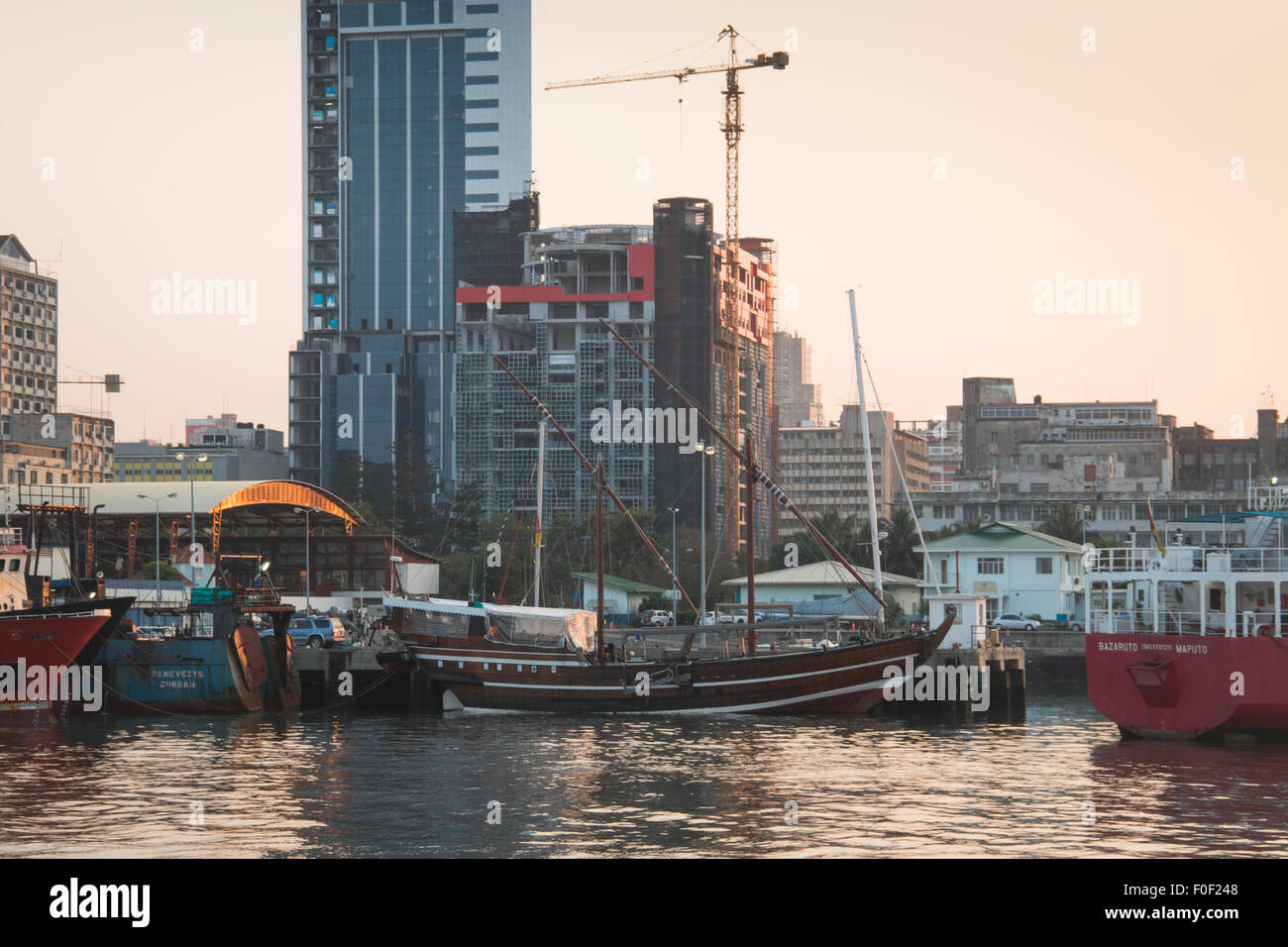 Boats in the harbour of Maputo Stock Photo - Alamy