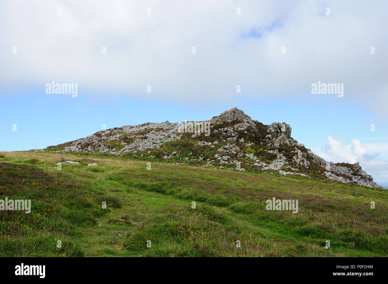 Carningli mountain mount angels newport hi-res stock photography and ... Carningli mountain mount angels newport hi-res stock photography and ...