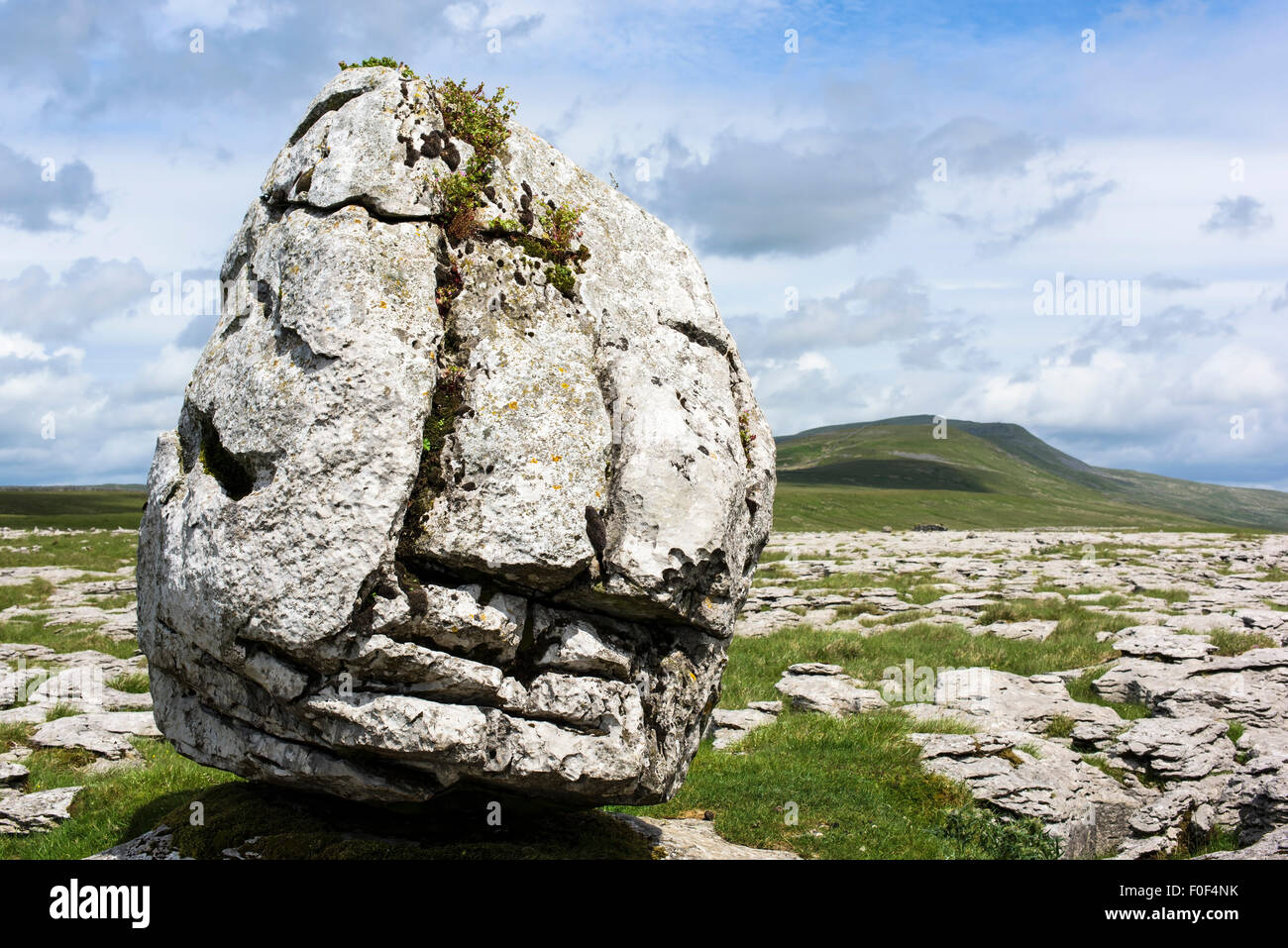 Whernside hi-res stock photography and images - Alamy