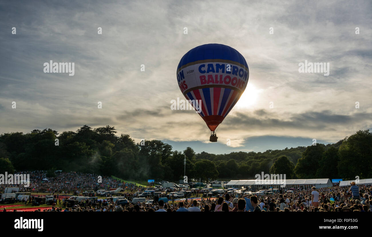 Balloons balloon festival event aerial hi-res stock photography and ...