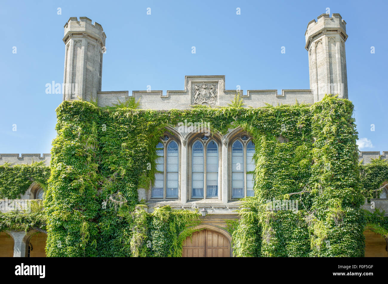 Court house lincoln castle england hi-res stock photography and images ...