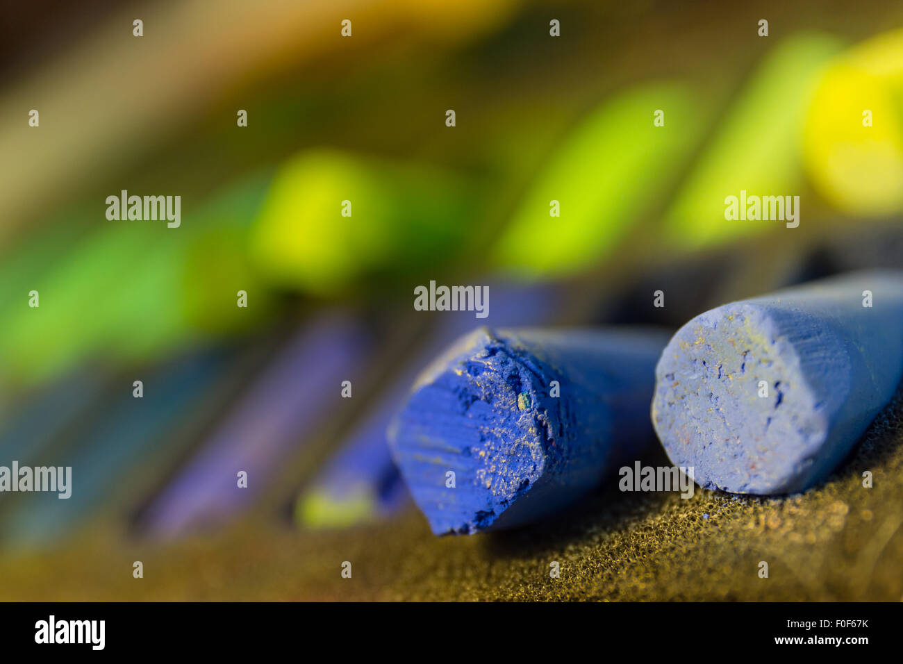 Sennelier soft pastels box Stock Photo - Alamy