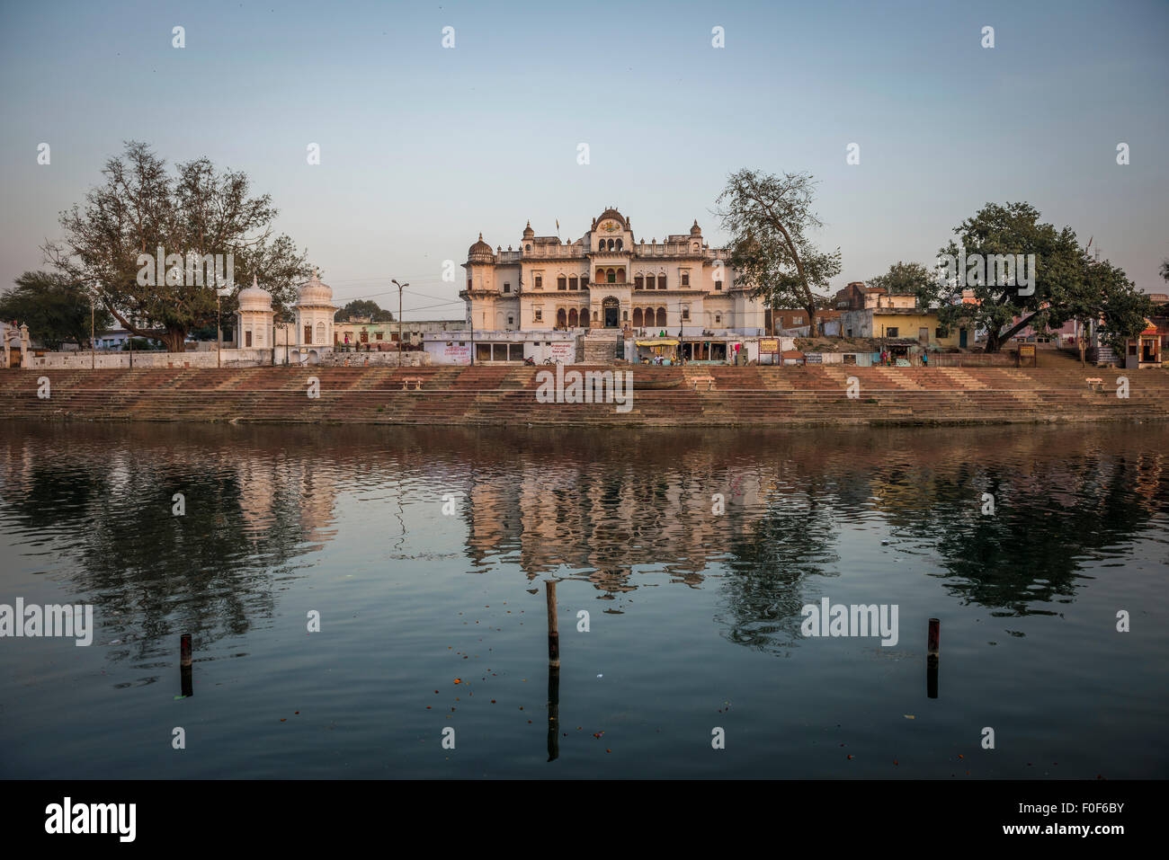 Early evening in the Hindu holy town of Chitrakoot on the Mandakini ...