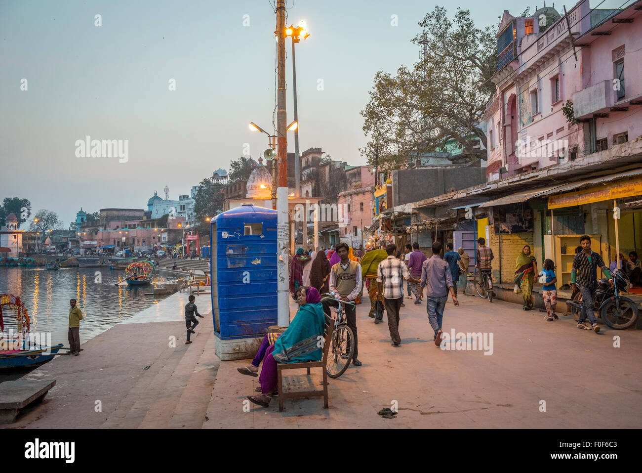Early evening in the Hindu holy town of Chitrakoot on the Mandakini ...
