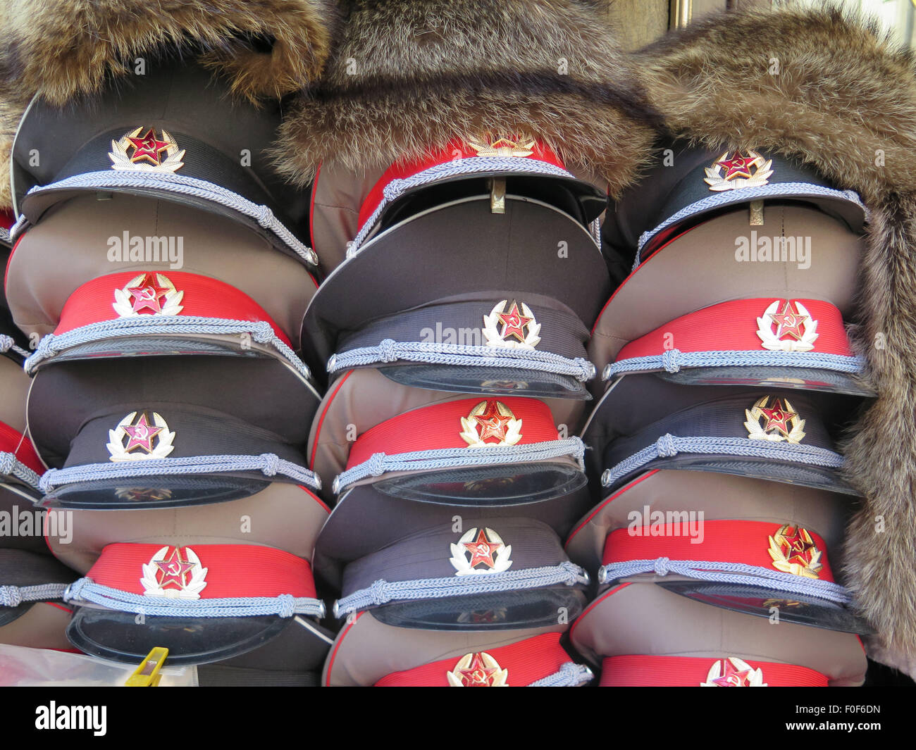 Russian army uniform hi-res stock photography and images - Alamy