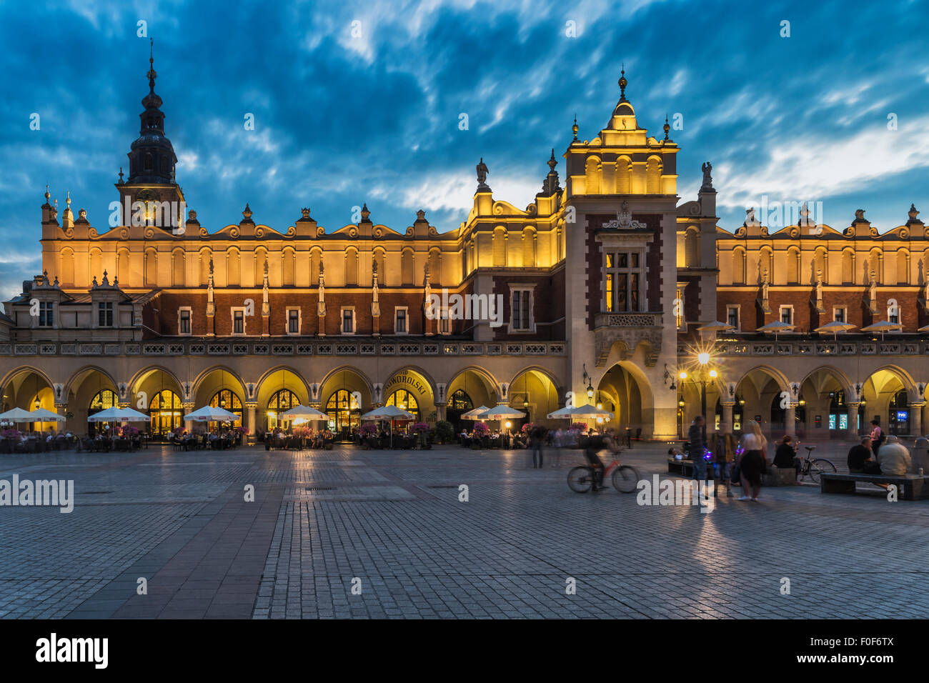 Tuchhallen renaissance architektur hi-res stock photography and images ...