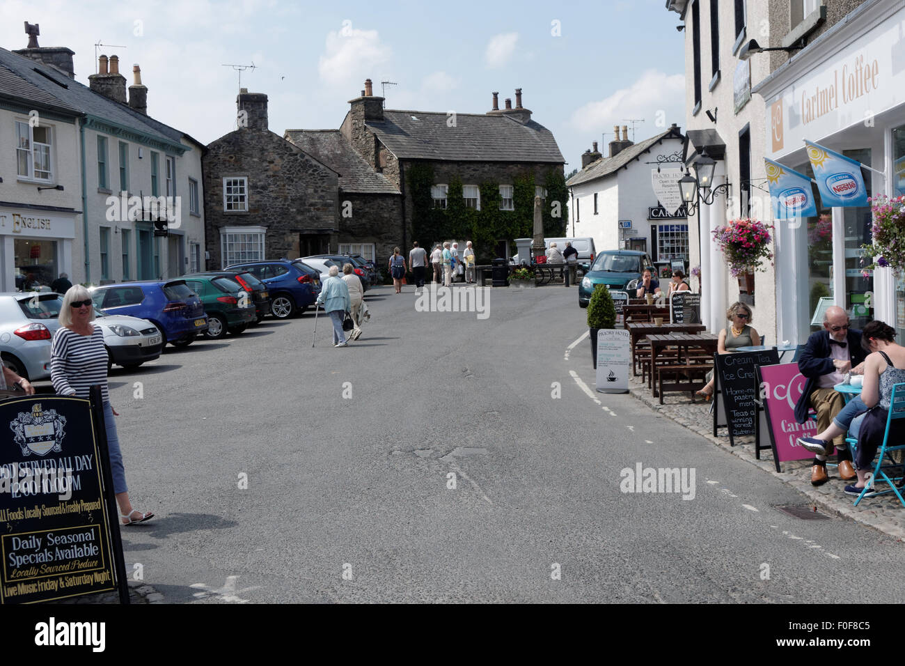 Cartmel cumbria village hi-res stock photography and images - Alamy