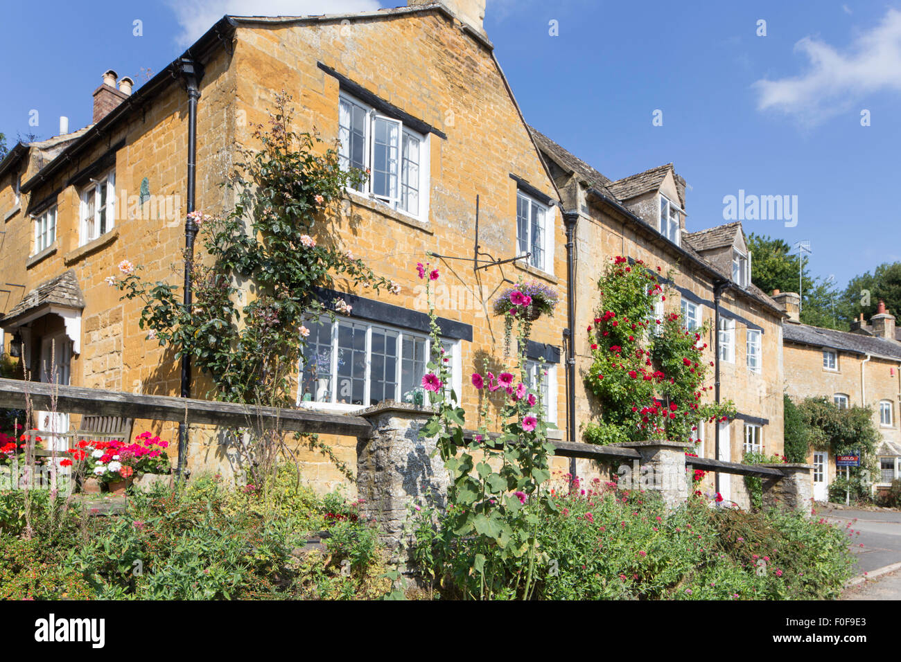 Blockley hi-res stock photography and images - Alamy