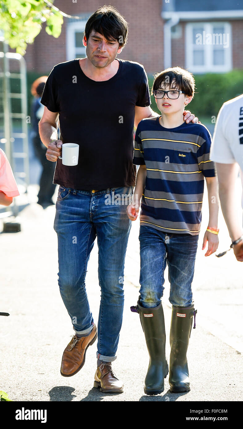 Alex James and his kids backstage at the Isle of Wight Festival 2015 ...
