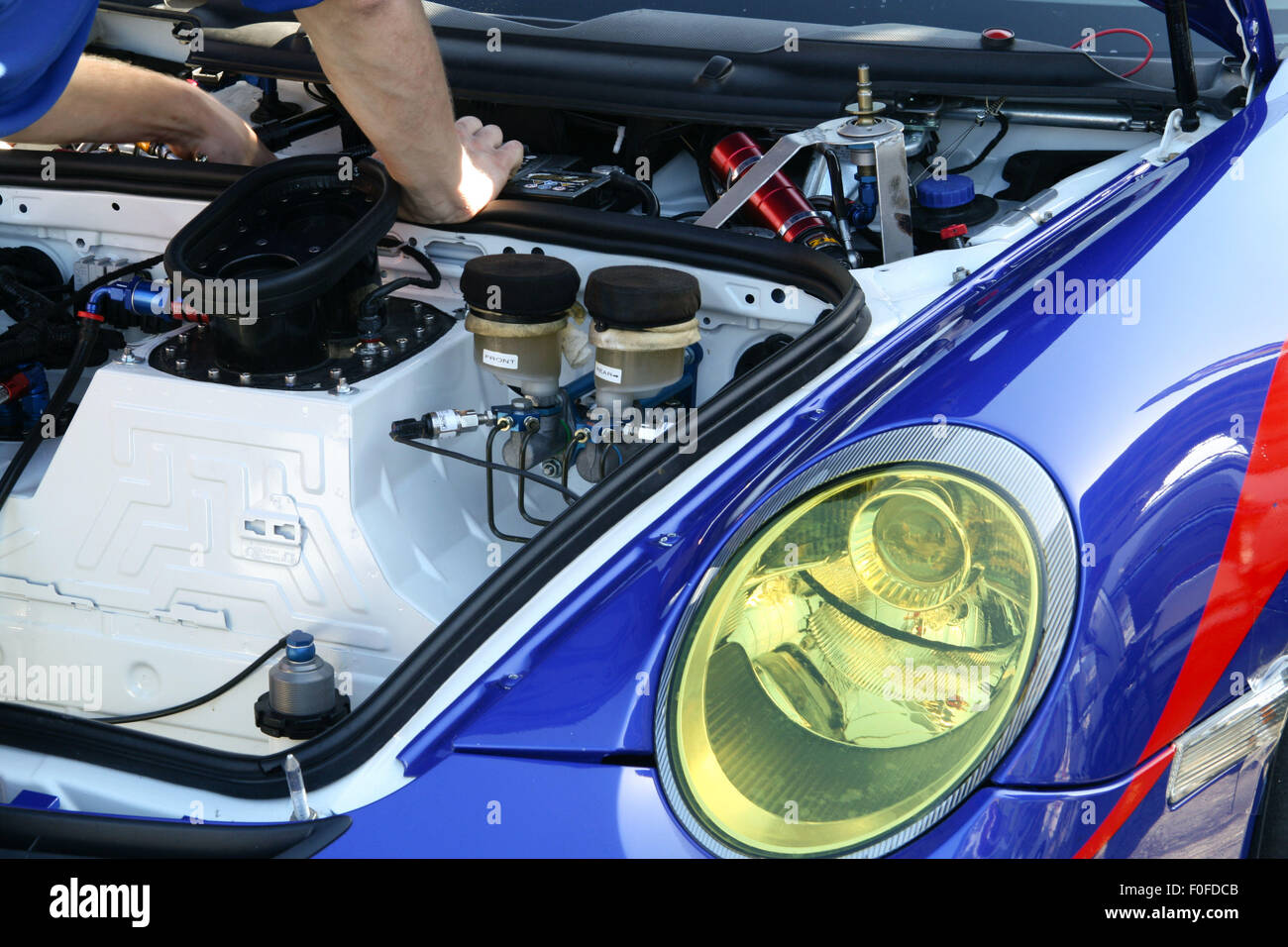 Racing car engineer close up hi-res stock photography and images - Alamy