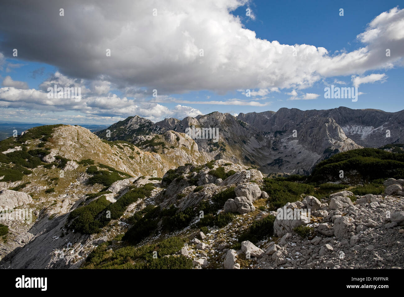 Rounded mountains hi-res stock photography and images - Alamy