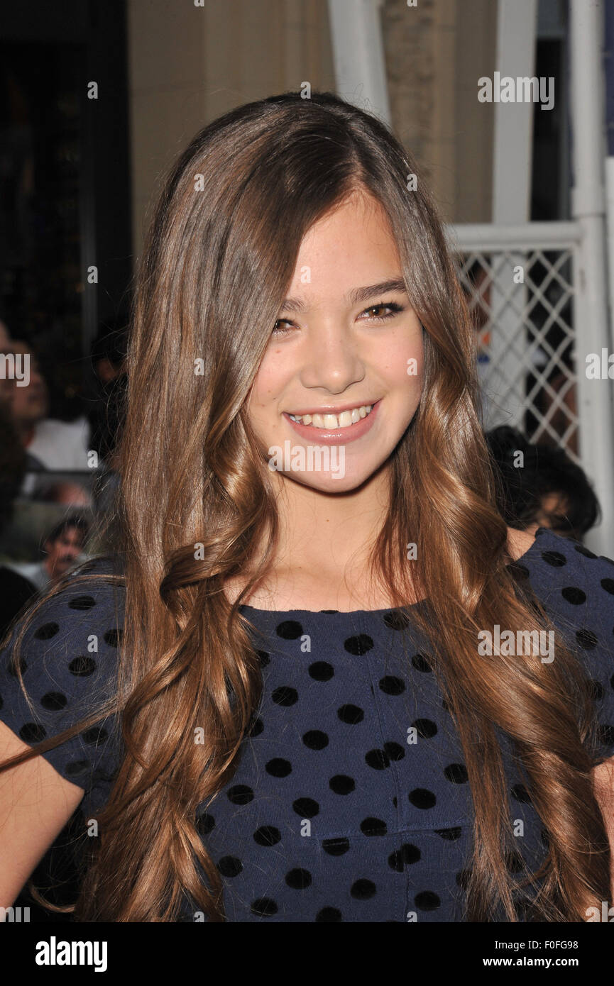 LOS ANGELES, CA - SEPTEMBER 30, 2010: Hailee Steinfeld at the world ...