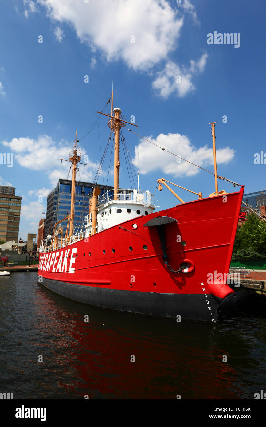 Baltimore harbor ships hi-res stock photography and images - Alamy