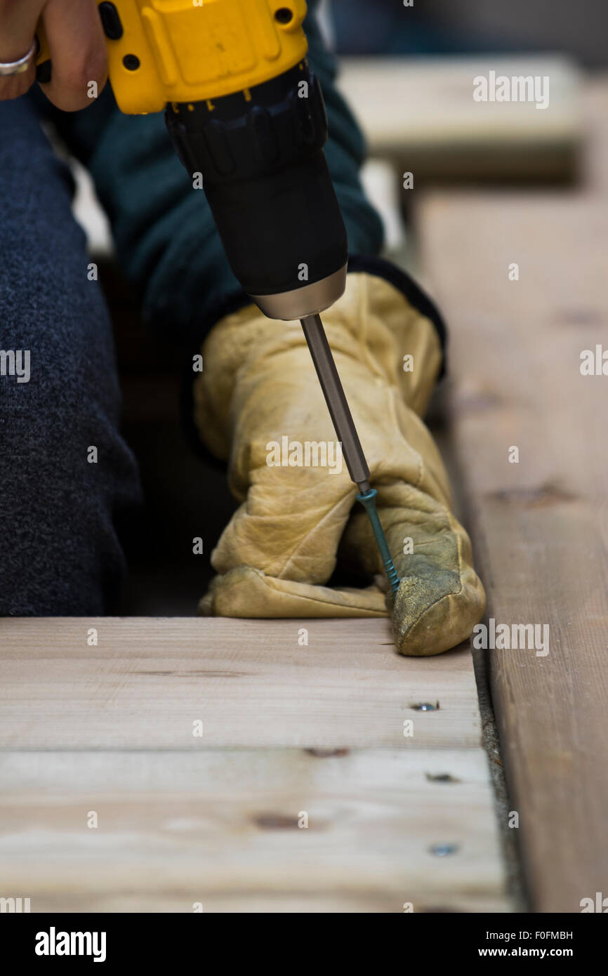 Handyman drilling hi-res stock photography and images - Alamy