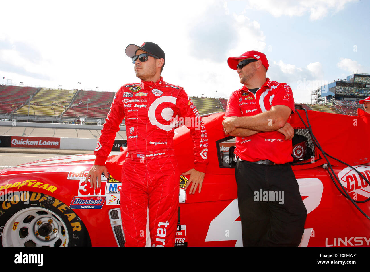 Brooklyn, MI, USA. 14th Aug, 2015. Brooklyn, MI - Aug 14, 2015: Kyle ...