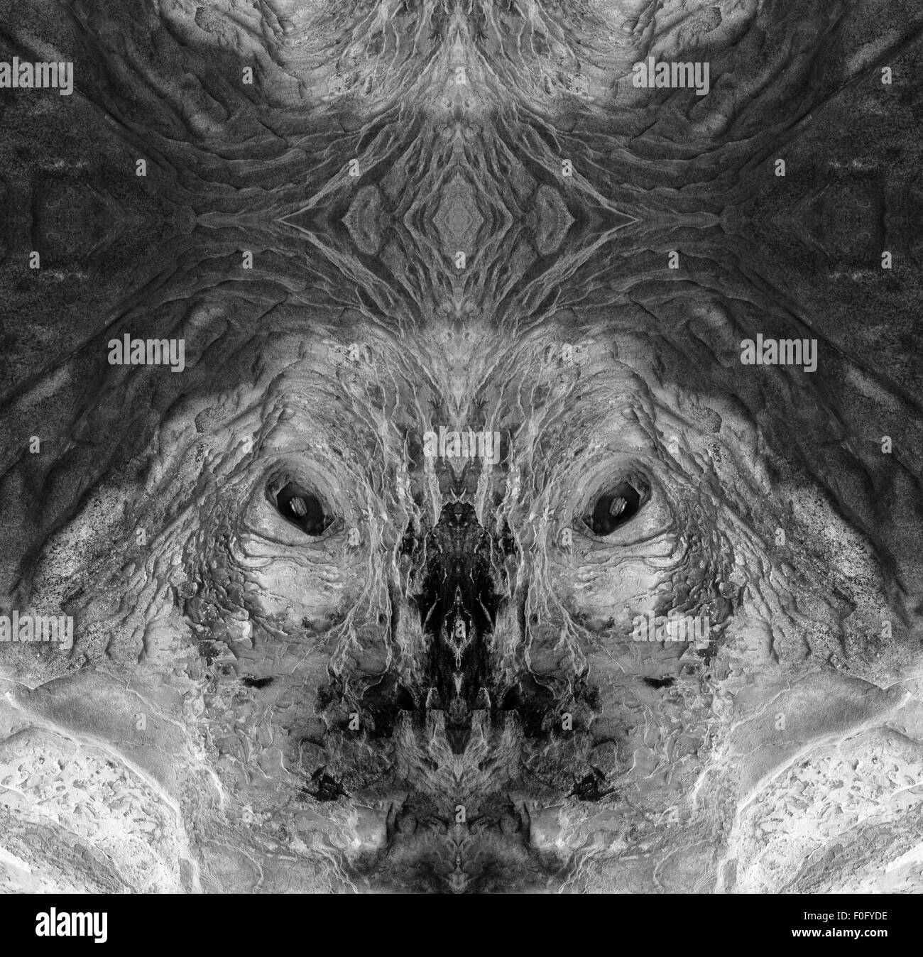 Alien structure hi-res stock photography and images - Alamy