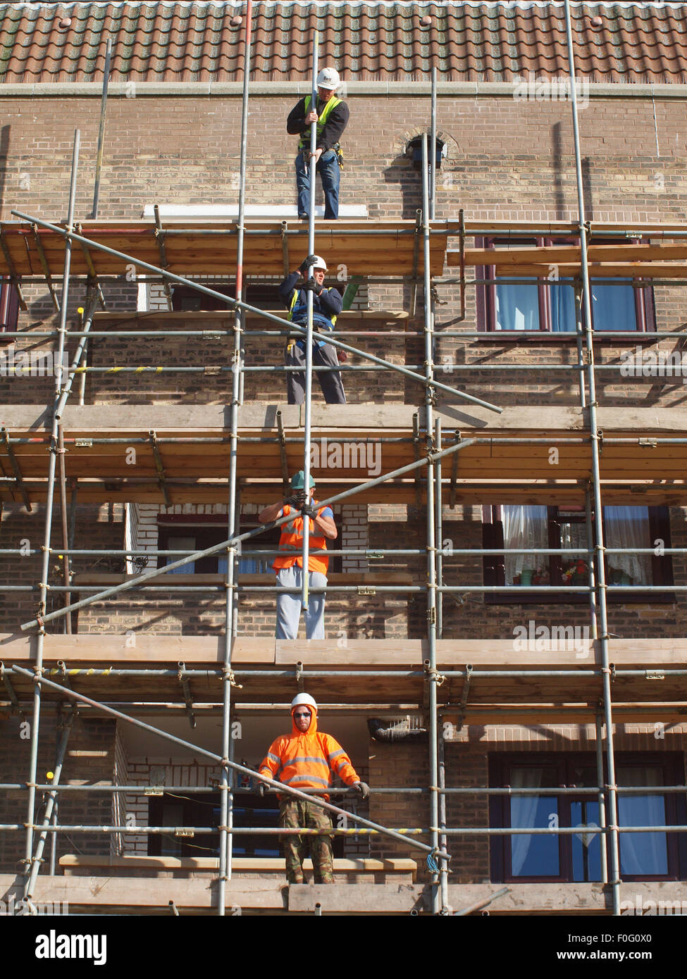 Scaffold rigger hi-res stock photography and images - Alamy