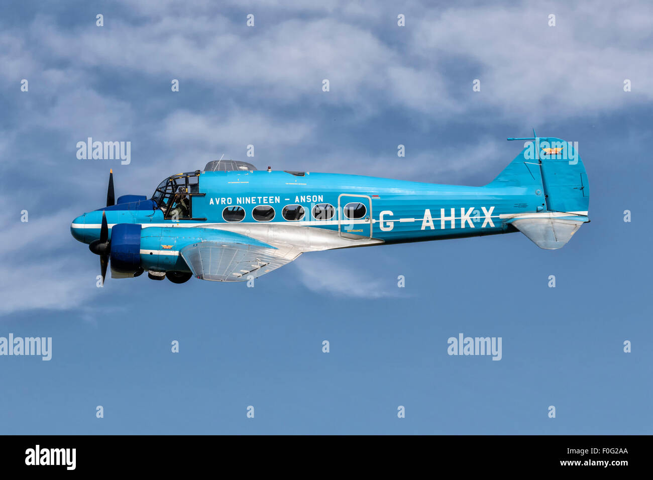 Avro Anson/ Avro Nineteen classic 1940's aircraft Stock Photo - Alamy