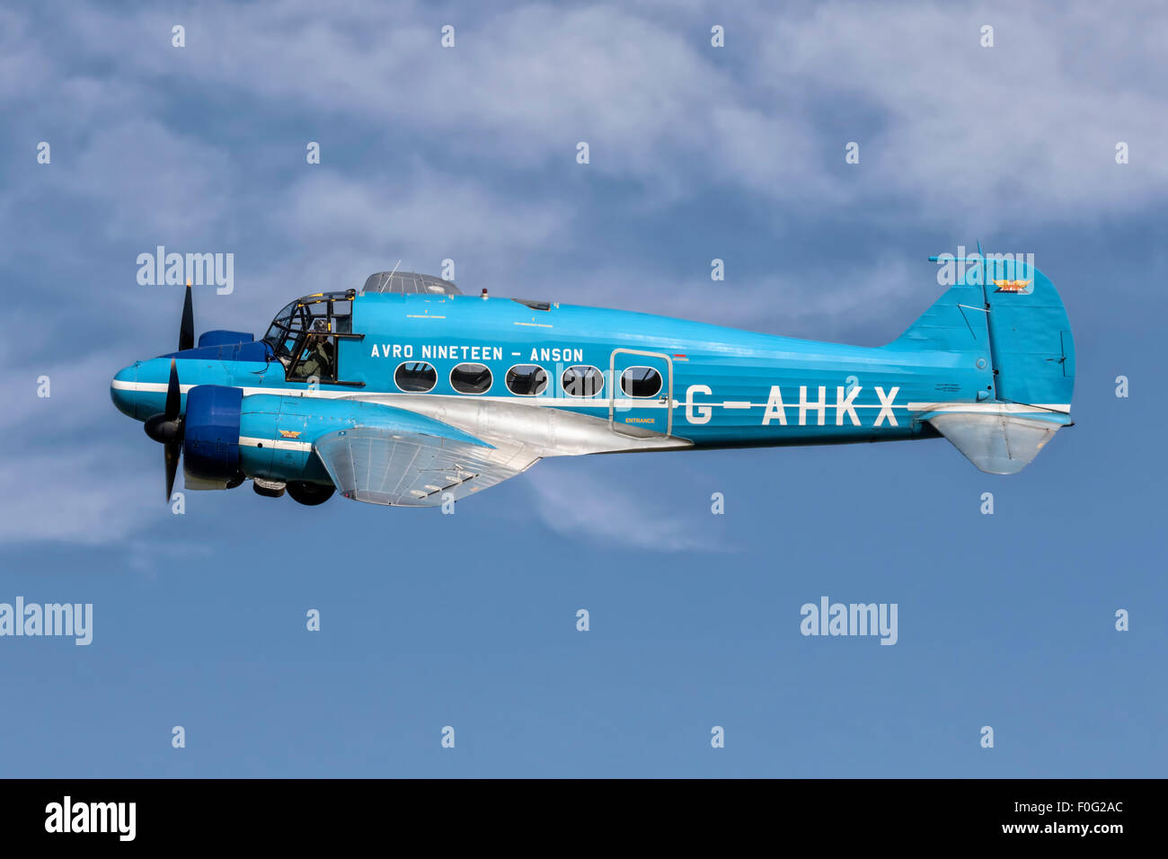 Avro Anson/ Avro Nineteen classic 1940's aircraft Stock Photo - Alamy