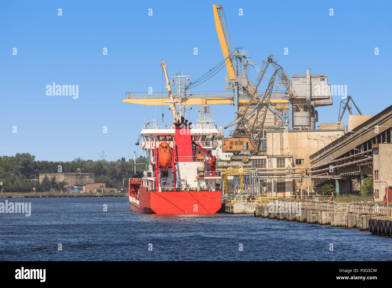 Grain corn wheat load loading hi-res stock photography and images - Alamy