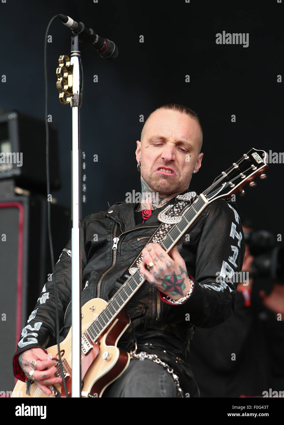 Download day 3 - Backstreet Babies - Encore Stage Featuring: Nicke Borg ...