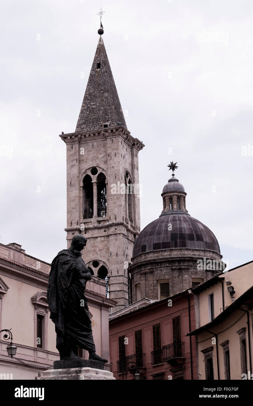 Sulmona italy buildings hi-res stock photography and images - Alamy