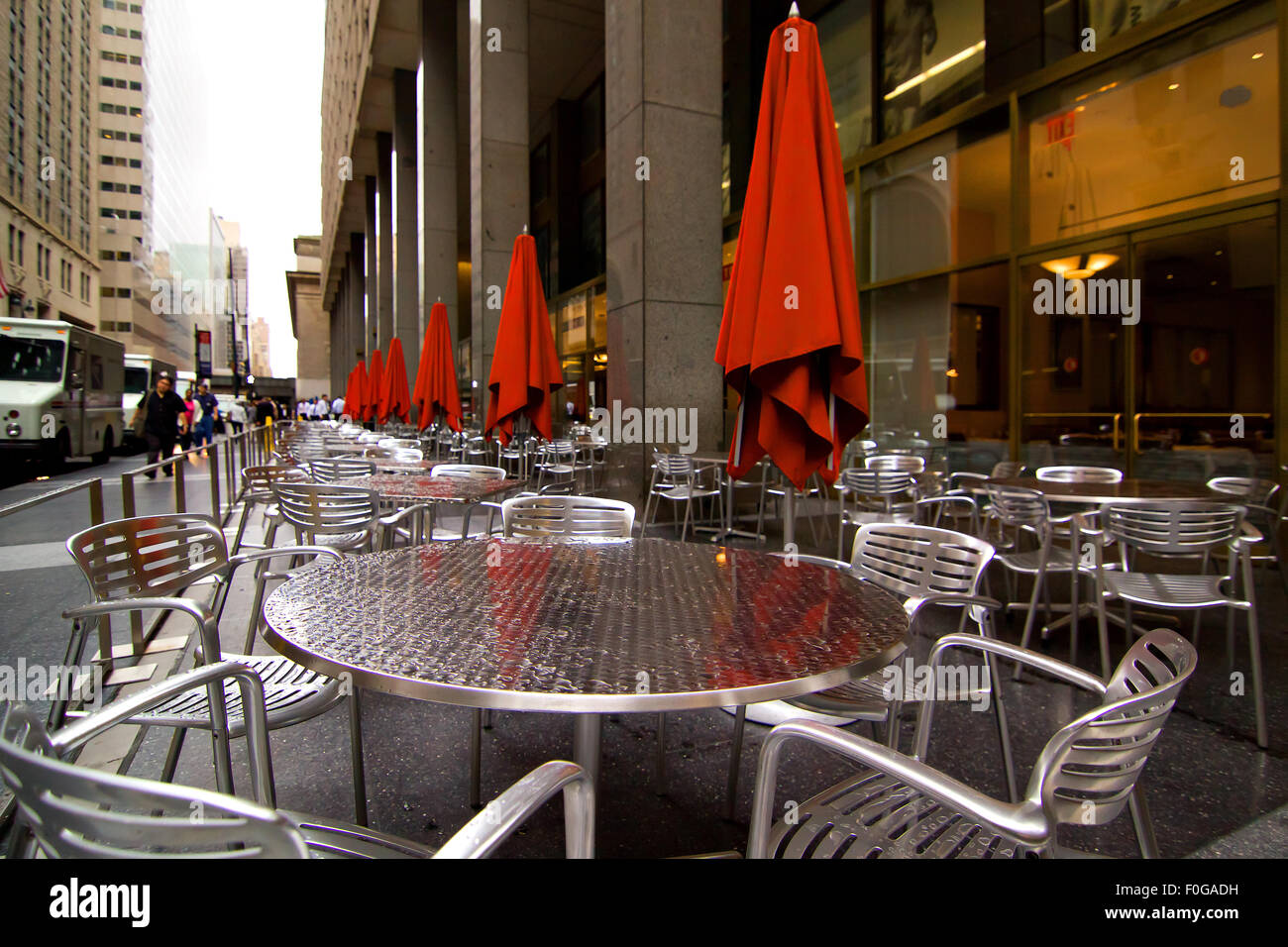 Outdoor cafe tables rain hi-res stock photography and images - Alamy