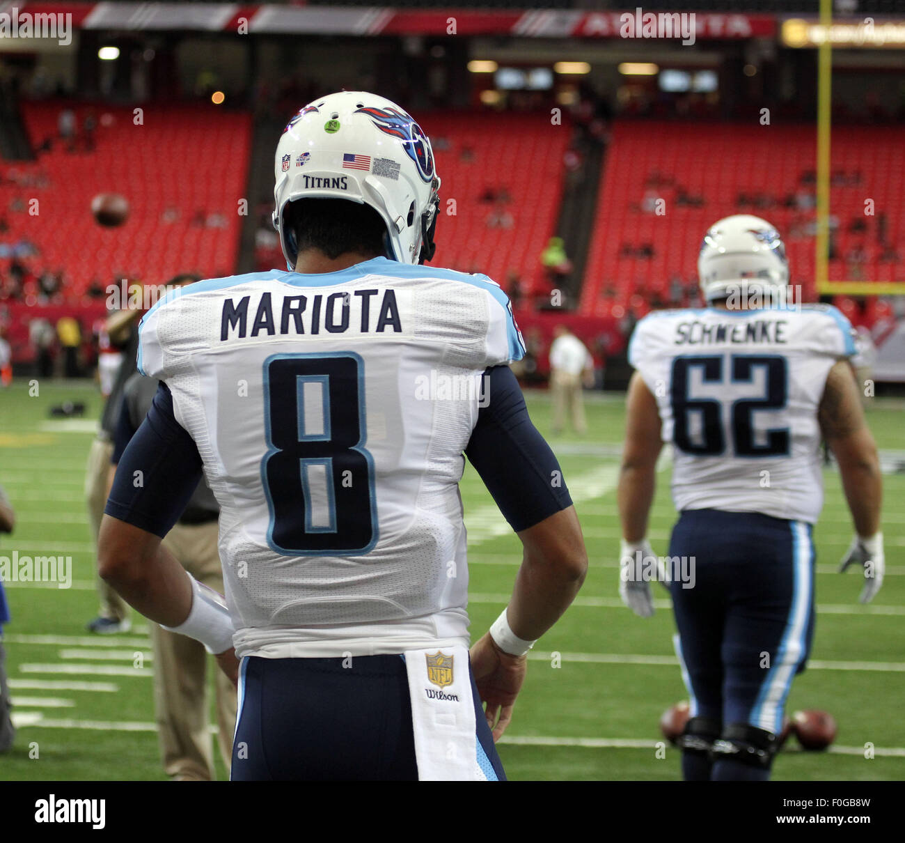 Marcus mariota 2014 heisman trophy hi-res stock photography and images ...