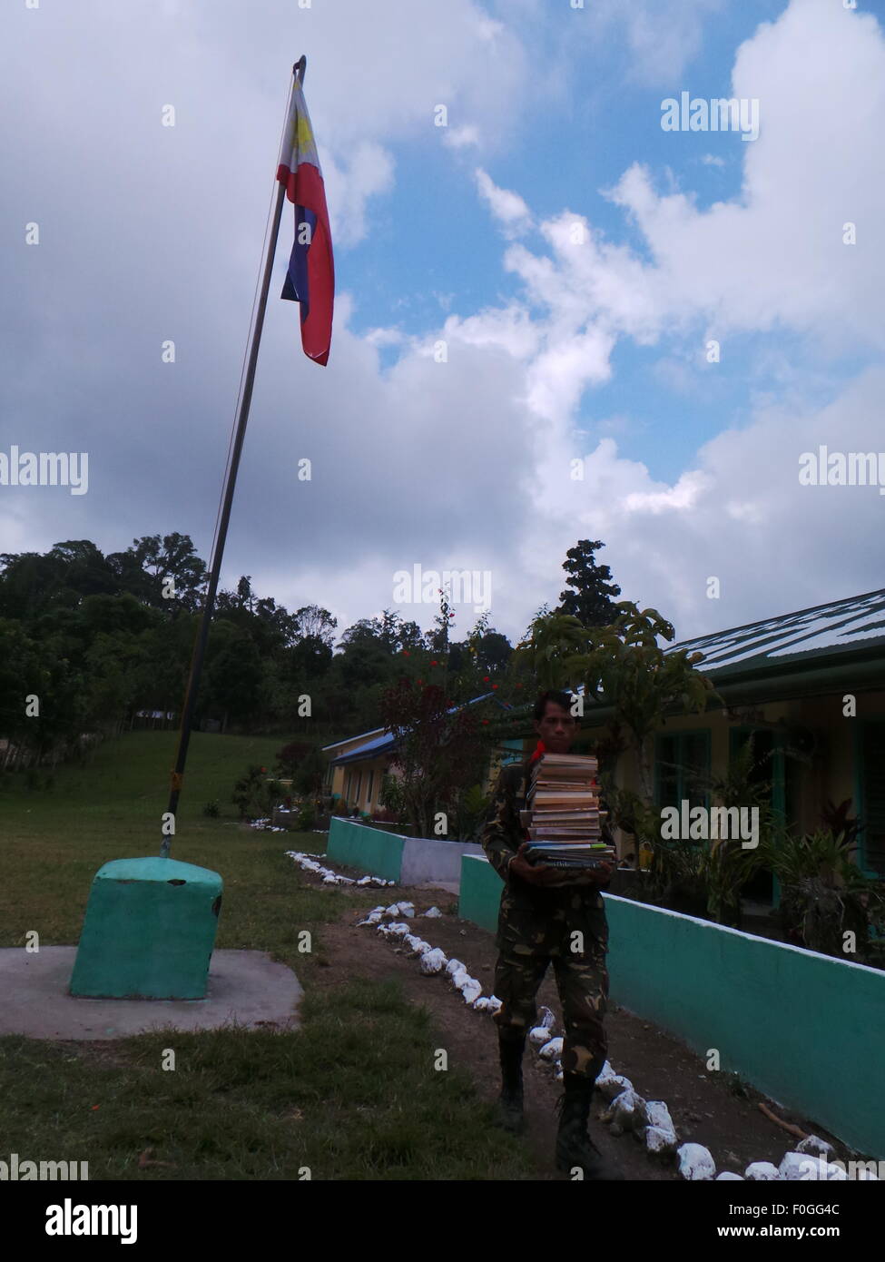 Philippines. 15th Aug, 2015. CAFGU members in South Cotabato helps in ...