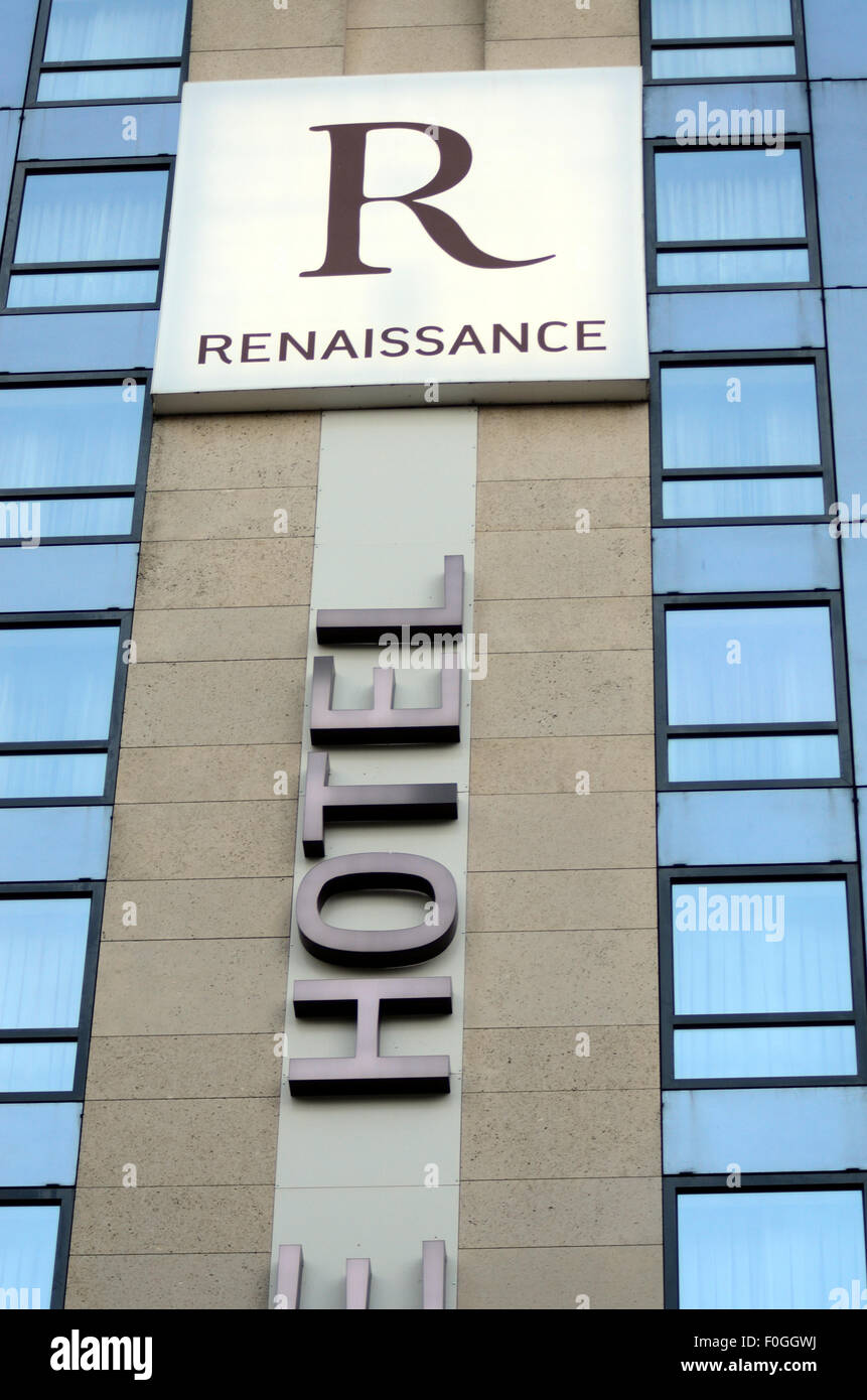 The Renaissance Hotel at La Defense in Paris Stock Photo - Alamy