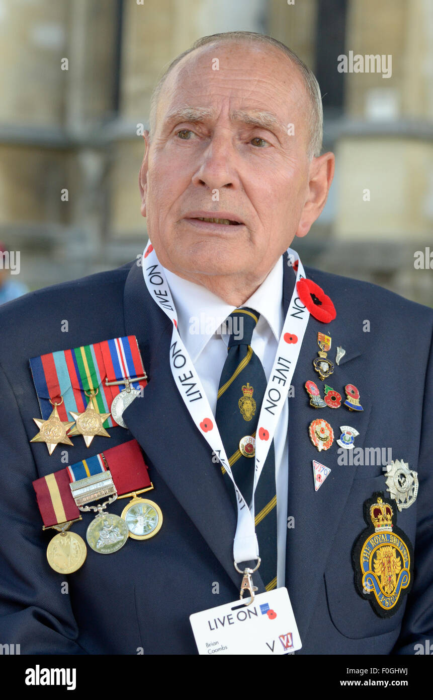 London, UK. 15th Aug, 2015. Brian Coombs Bed and Herts Regiment, Far ...