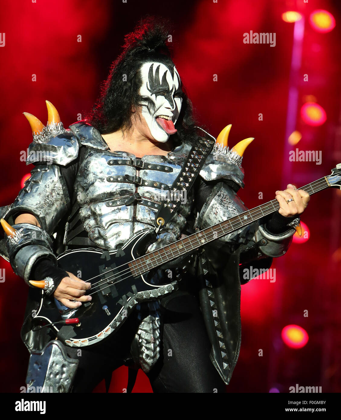 Download Day 3 - Kiss - Main Stage performance Featuring: Gene Simmons ...