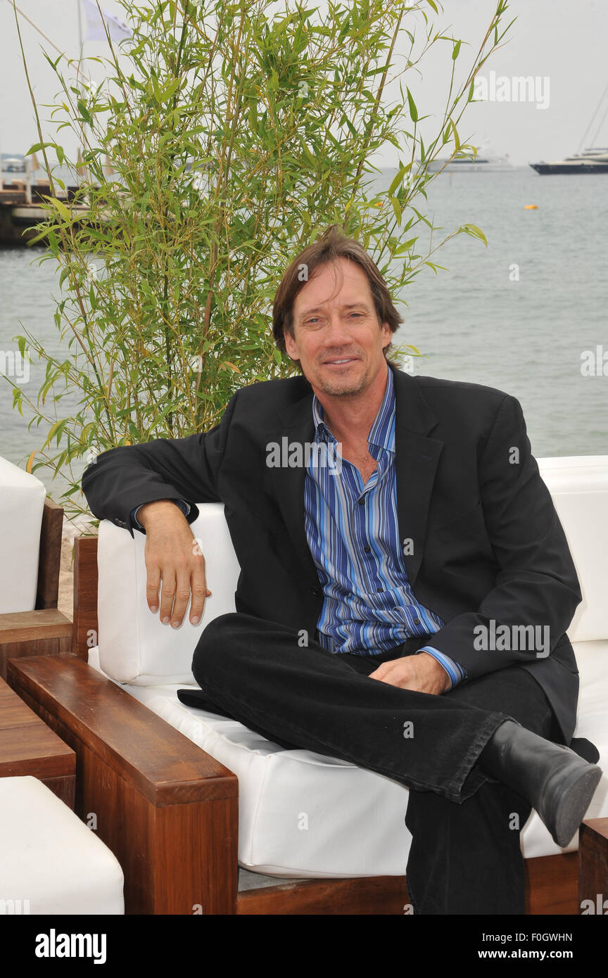 CANNES, FRANCE - MAY 13, 2011: Kevin Sorbo on the beach in Cannes to ...
