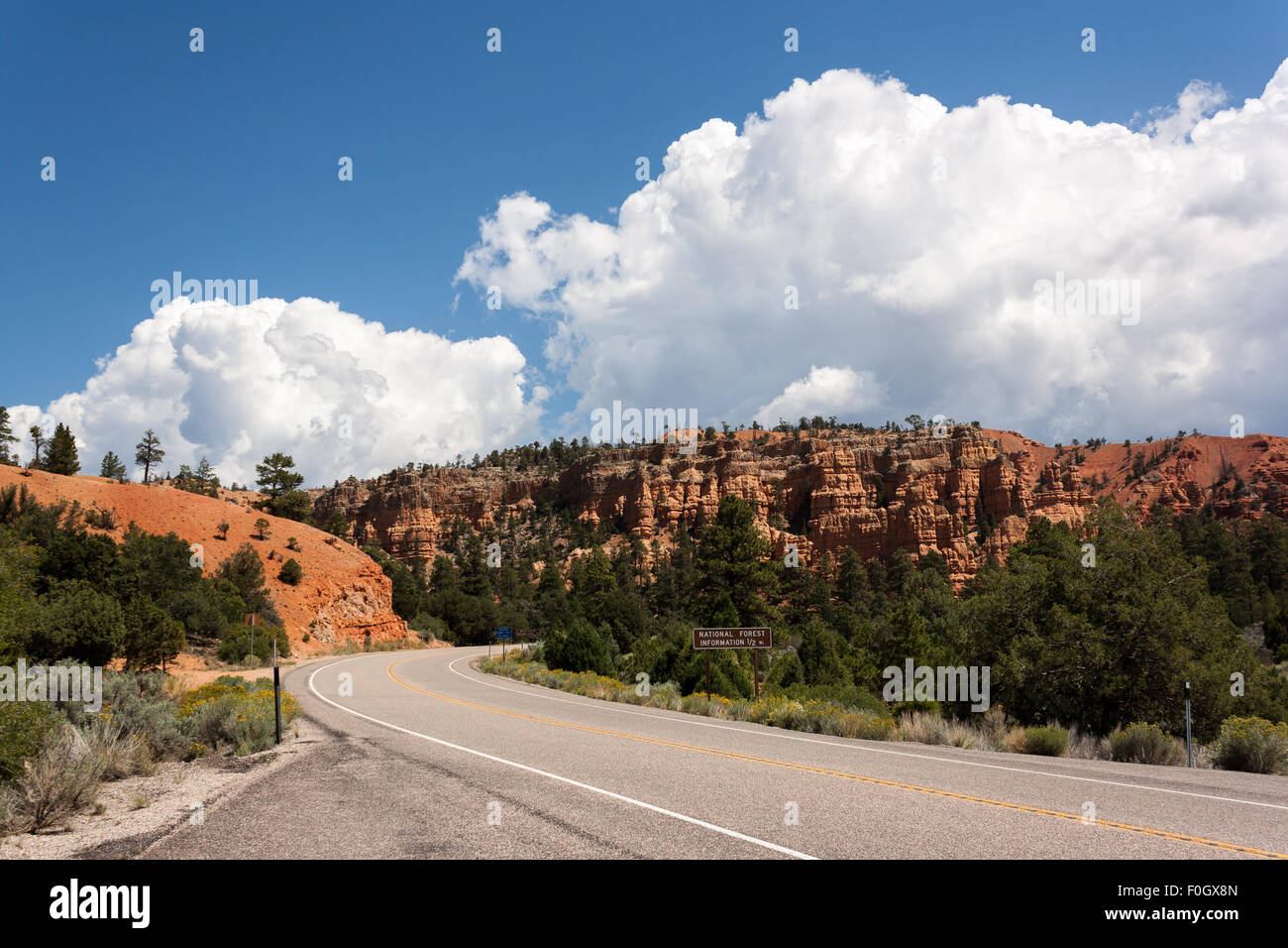 Open road in Utah Stock Photo - Alamy