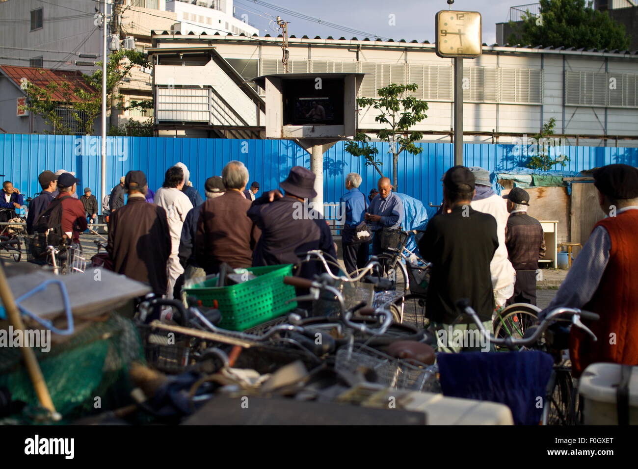 Slums in india hi-res stock photography and images - Alamy