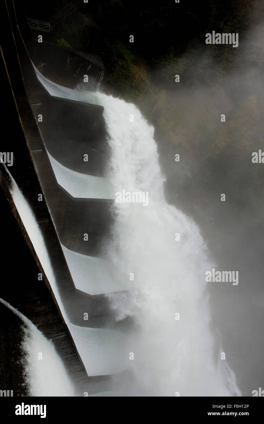 Switzerland, Verzasca dam Stock Photo - Alamy